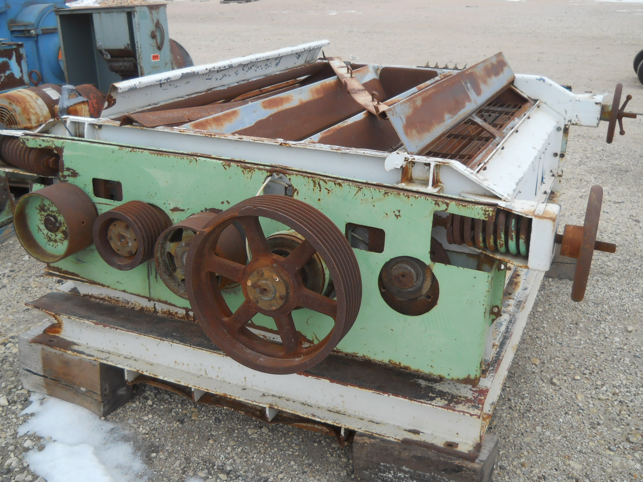 12'' x 72'' - CPM - Double Crumbler.