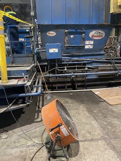 HARRIS BADGER 2-Ram Baler 125 HP